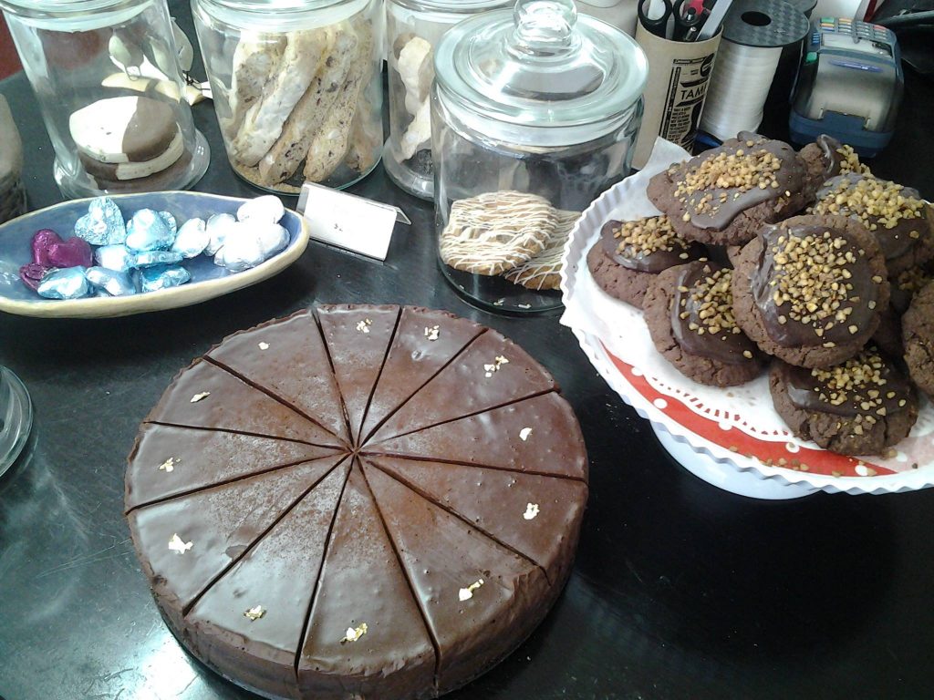 Regular Chocolate Cake - Dangerous Chocolate